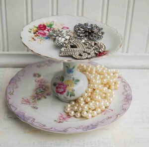 23 Ιδέες Διακόσμησης με Vintage Φλυτζάνια και Πιάτα