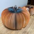 Φθινοπωρινές Κατασκευές: 20 DIY Κολοκύθες για να Διακοσμήσετε το Φθινόπωρο