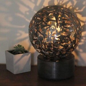 16 DIY Διακοσμητικές Σφαίρες για να Κανετε το Σπίτι σας πιο Ελκυστικό